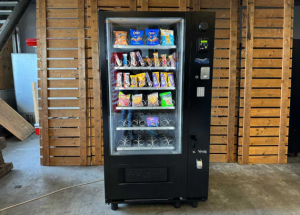 Rent Merchant media 4 vending machine, incredible rates